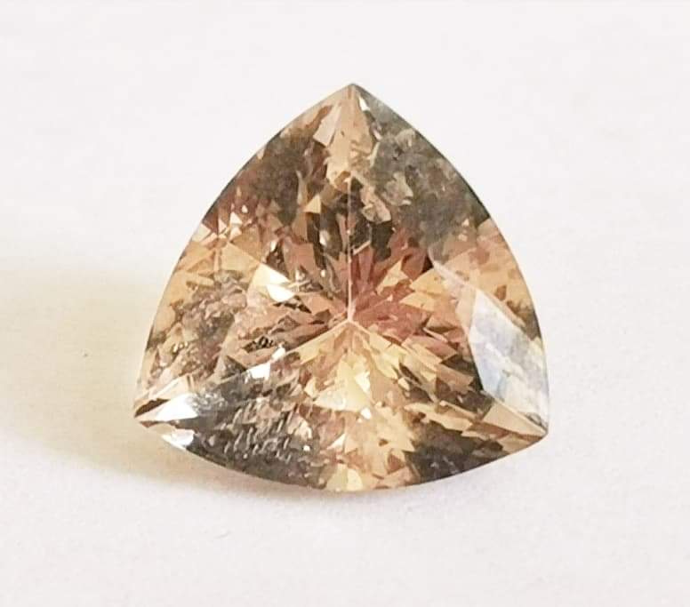 Topaze | Helios Gems - Expert gemmologue à Lyon - négociant en pierres ...